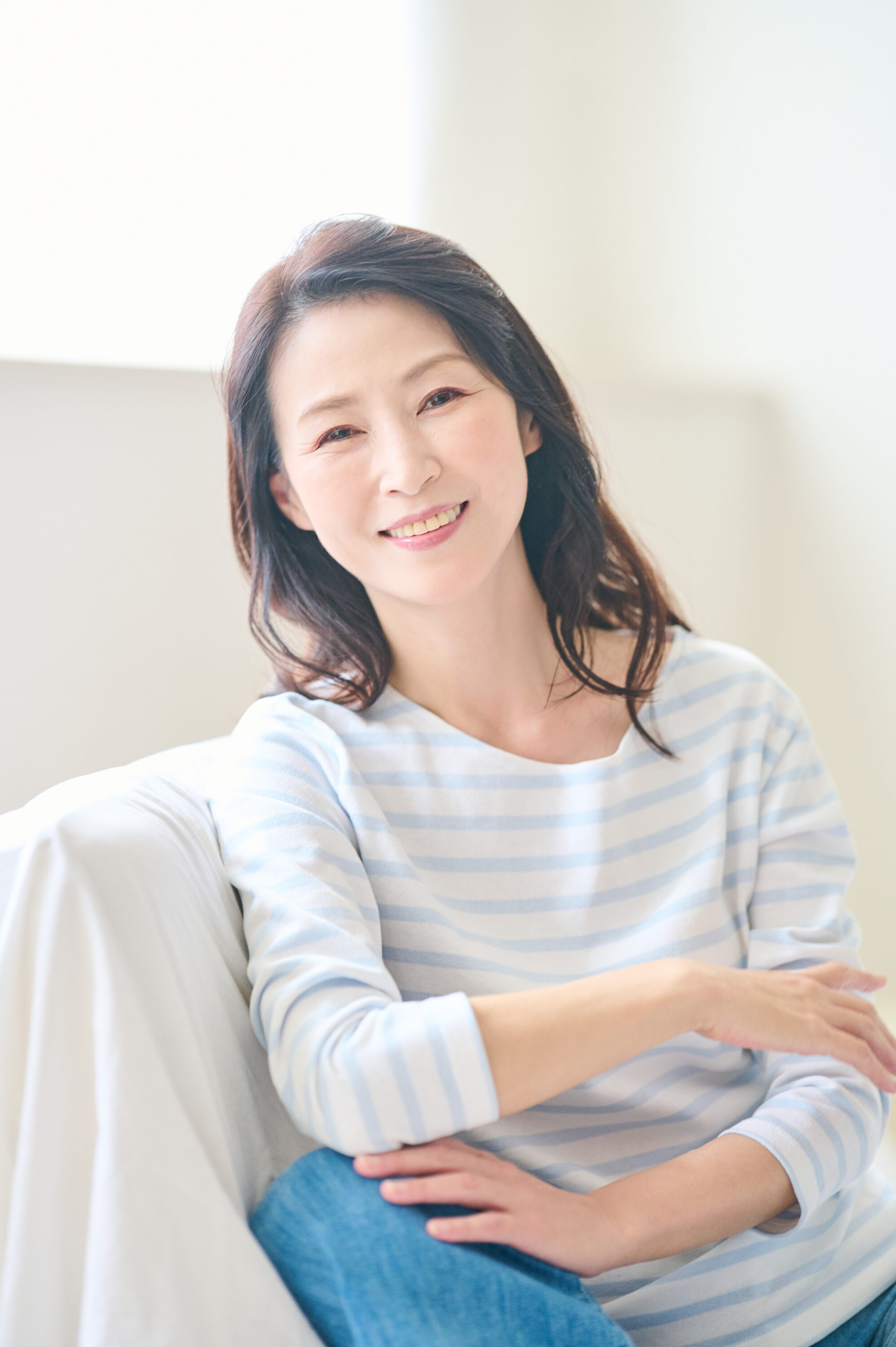 090429569 | IVORY Model Agency